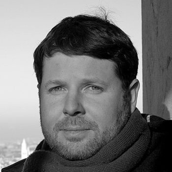 Ilya Kalinin - Smolny Beyond Borders